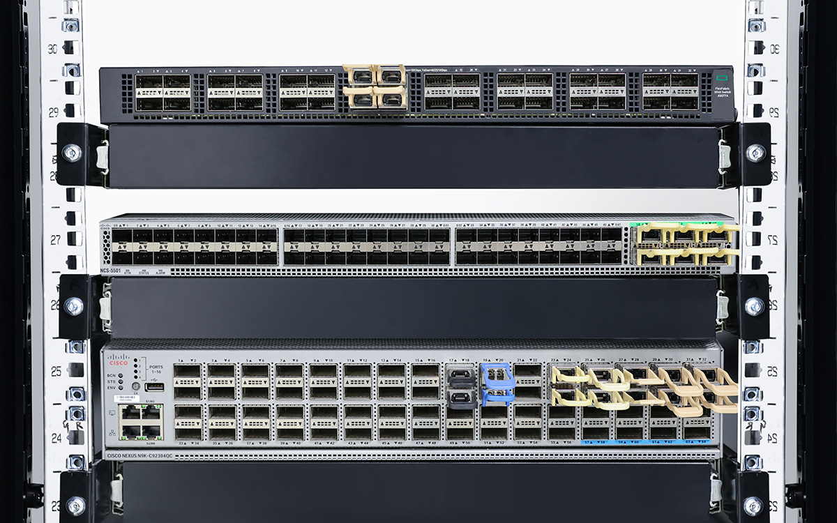 Juniper QSFPP-40GBASE-LR4 40GBASE-LR4 QSFP+ Transceiver Module - QSFPTEK
